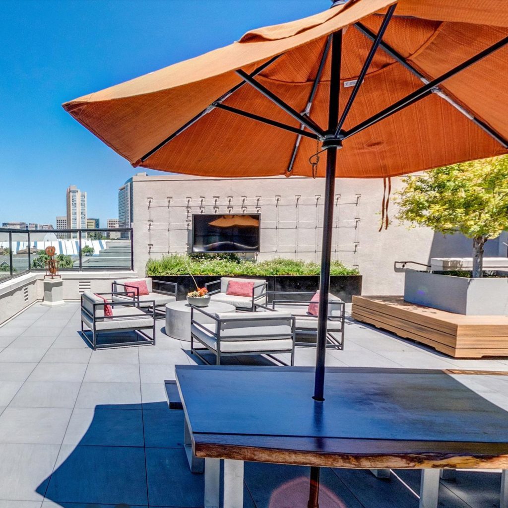 vr-deck - The Pierce